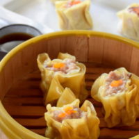Cantonese Shumai recipe 烧卖 - dim sum with pork and shrimp