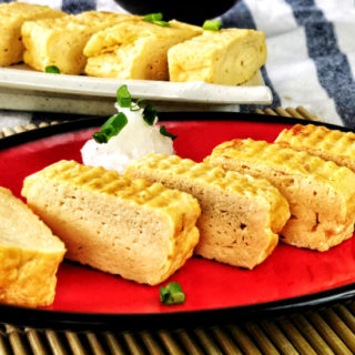 How to make tamagoyaki (Japanese rolled omelet) - easy home recipe
