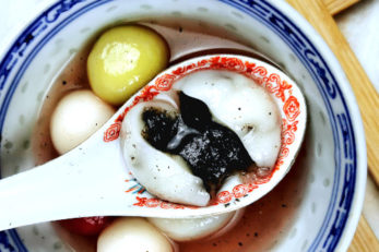 Tang Yuan - How to make sweet dumplings served with ginger syrup