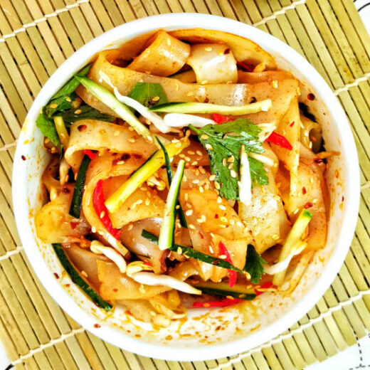 Liangpi (凉皮 / spicy ‘cold skin’ noodles) - How to make it at home